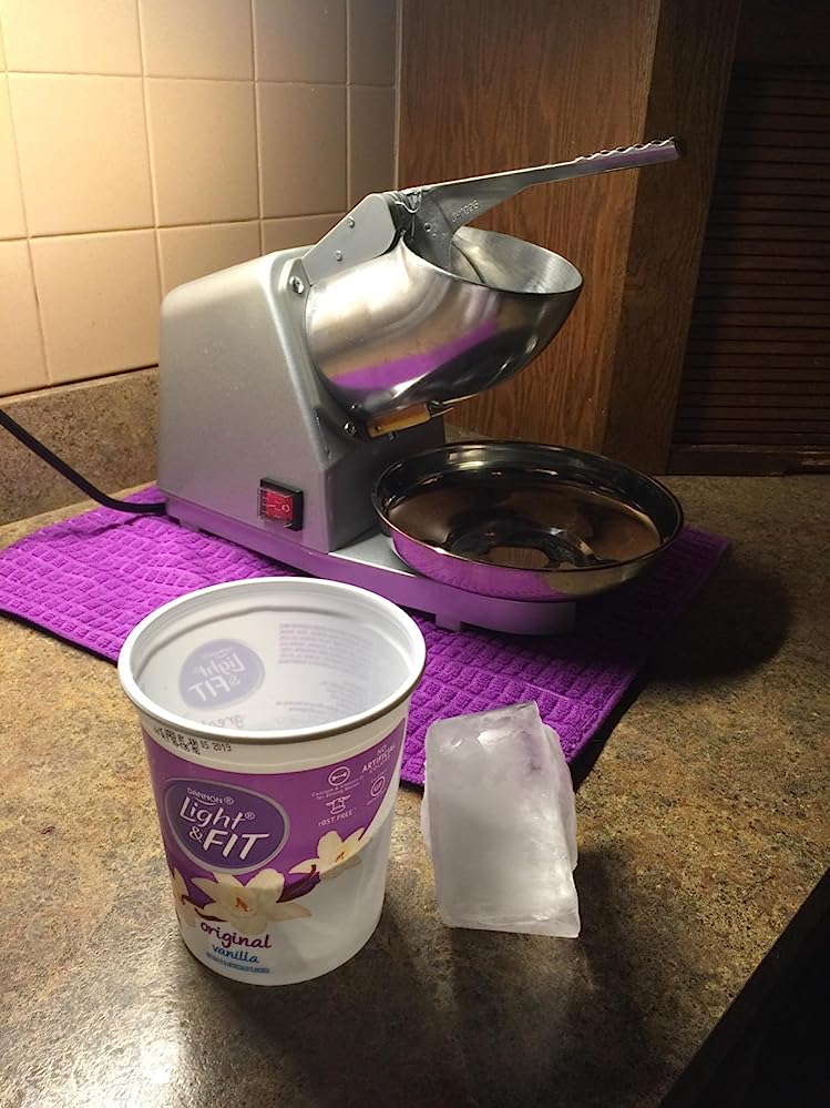 2023 How to use an ice shaver to add ice cubes to smoothies – VIVOHOME